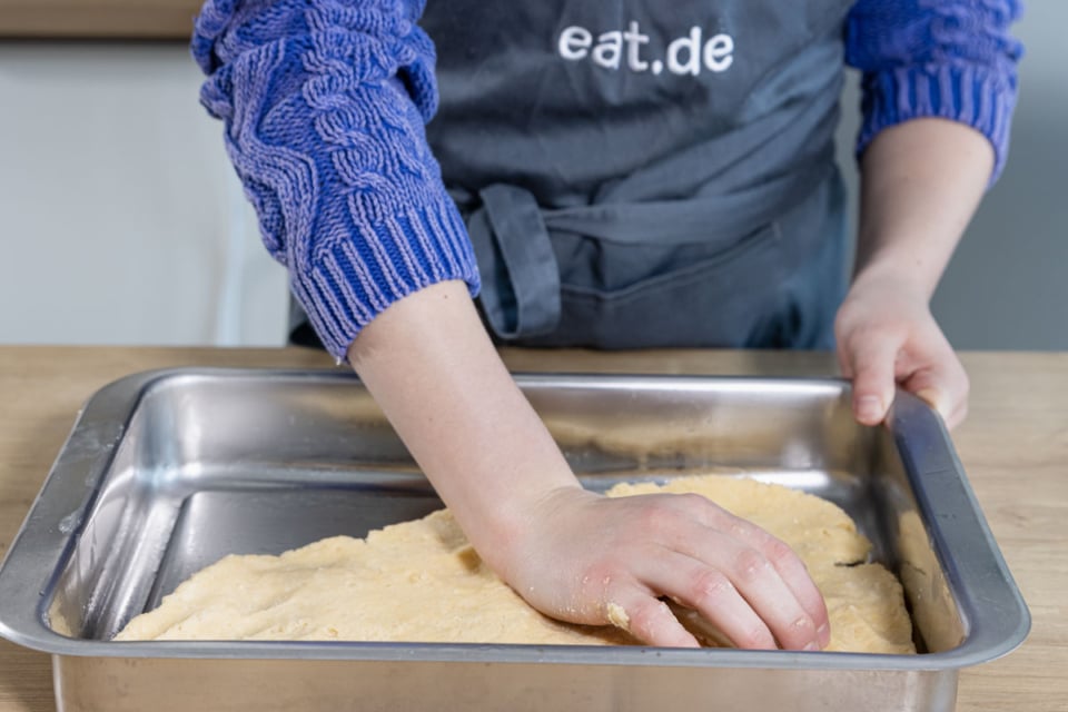 Tränchenkuchen vom Blech: Rezept für Käsekuchen mit Baiser