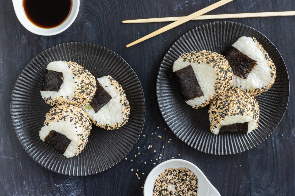 Onigiri-Rezept: Japanische Reisbällchen selber machen | Rezept - eat.de