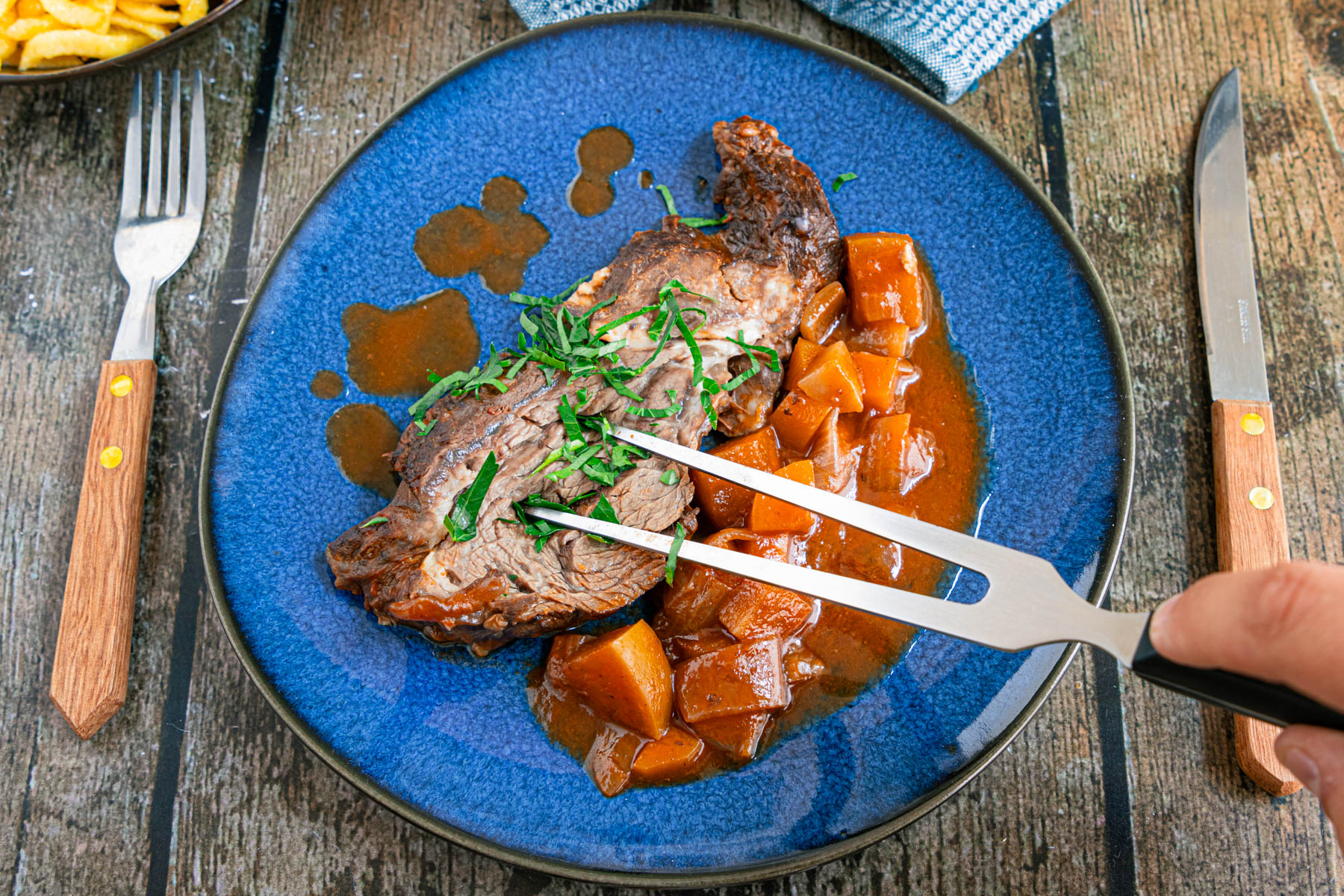 Rinderbraten schmoren: So wird er richtig zart