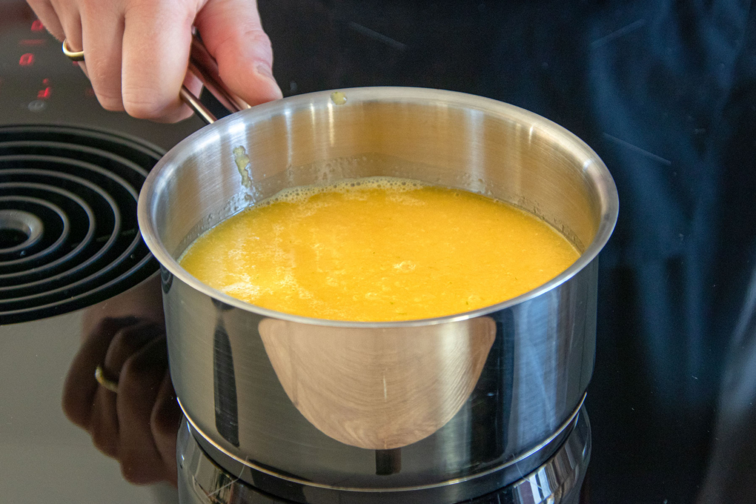 Süße Mangosoße selber machen