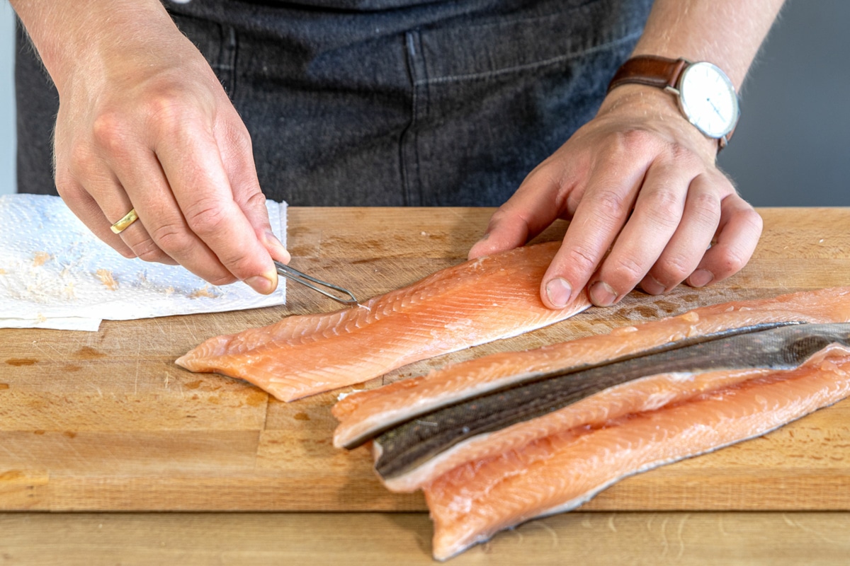 Saiblingsfilet braten | Rezept - eat.de