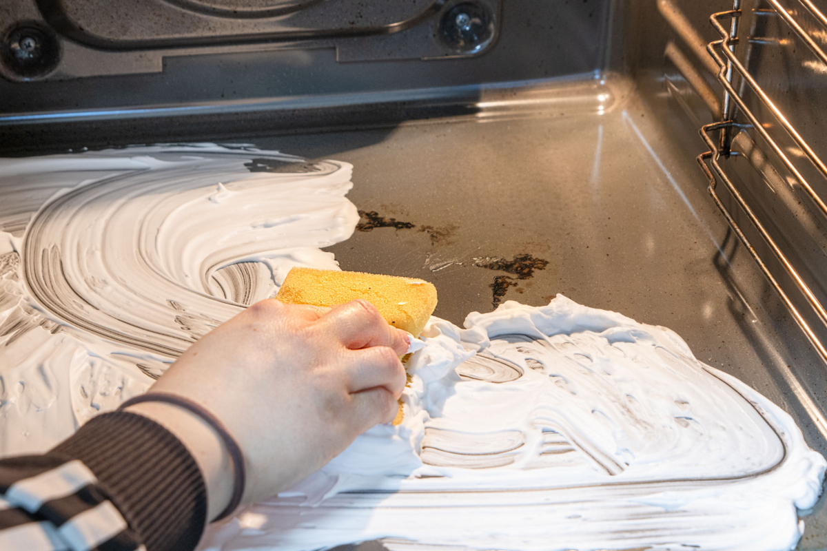 Elegantes Backofen Reinigen Mit Rasierschaum Bilder