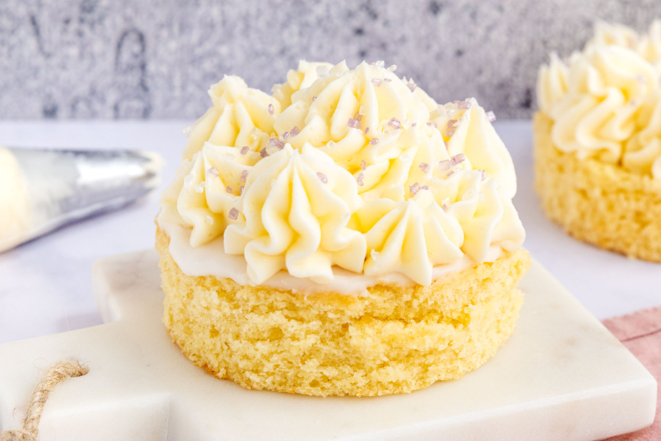 Schnelle Buttercreme ohne Pudding | Rezept - eat.de