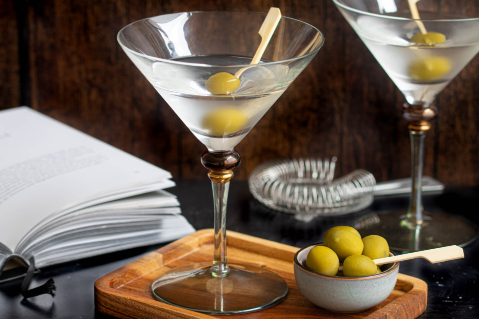 Dry Martini Cocktail | Rezept - eat.de