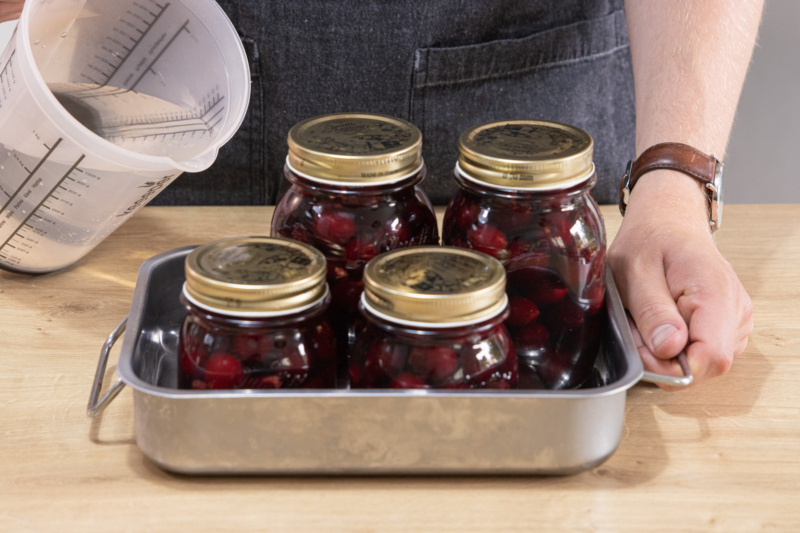 Kirschen im Backofen einwecken | Rezept