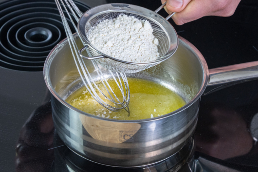 Mehlschwitze: einfach, schnell & gelingsicher