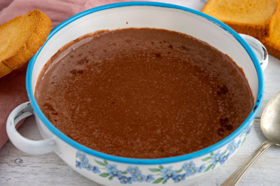DDR-Puddingsuppe mit Zwieback | Rezept