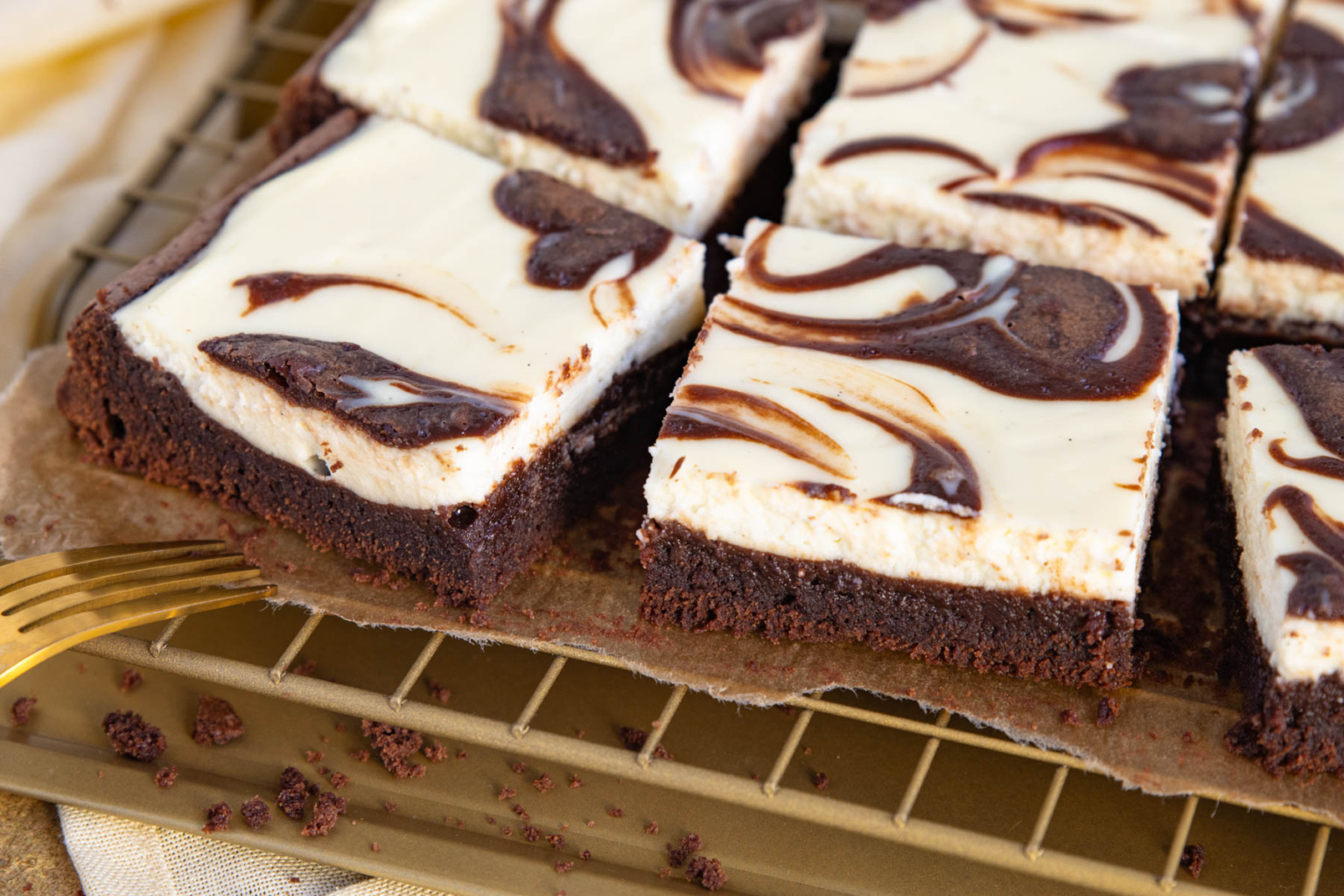 Cheesecake Brownies | Rezept - eat.de