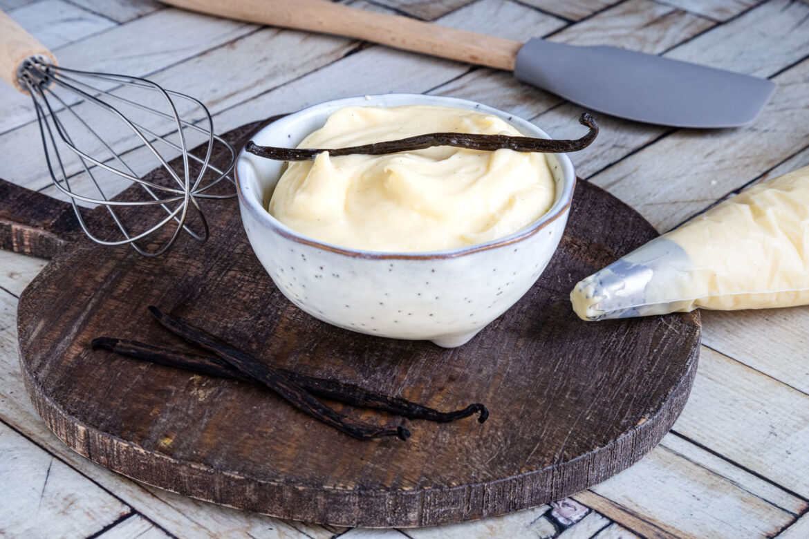 Vanille-Creme für Torten | Rezept