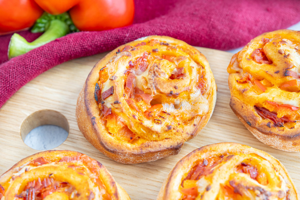 Pizzaschnecken mit Fertigteig