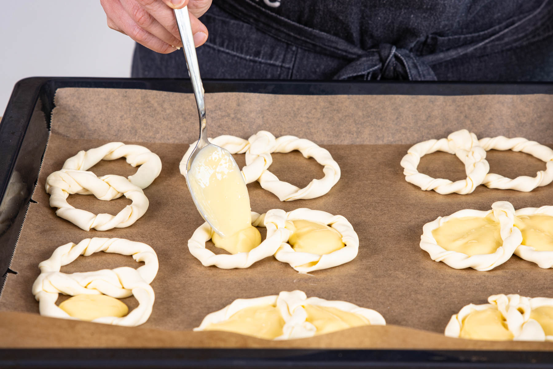 Puddingbrezel mit Blätterteig | Rezept