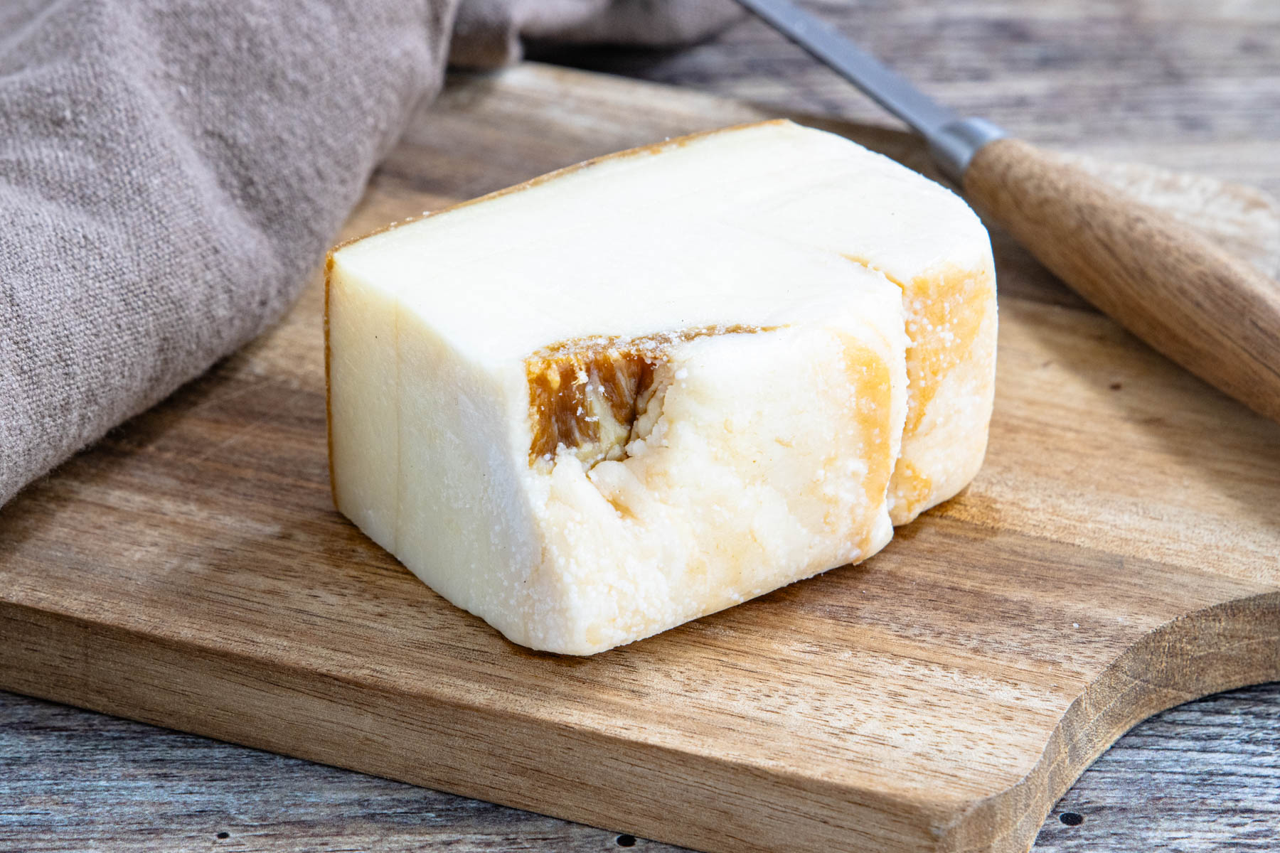 Belag auf Speck: Schimmel oder Salz? Was tun?