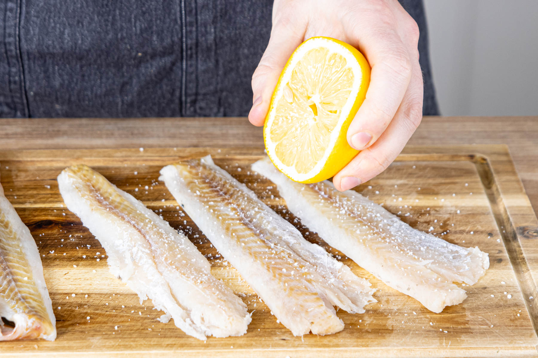 Fischfilet im Ofen mit Gemüse