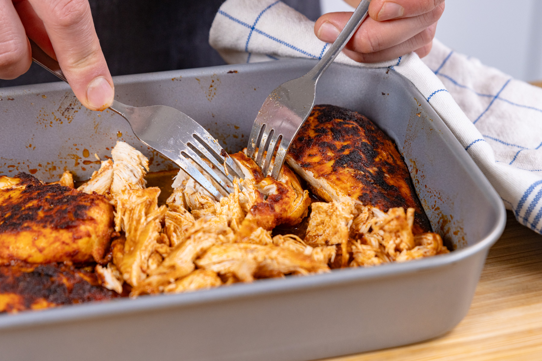 Pulled Chicken aus dem Backofen: einfach & saftig