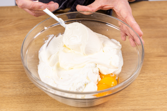 Käse-Schneekuchen mit Schmand