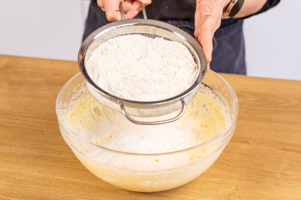 Buttermilch-Zitronen-Kuchen