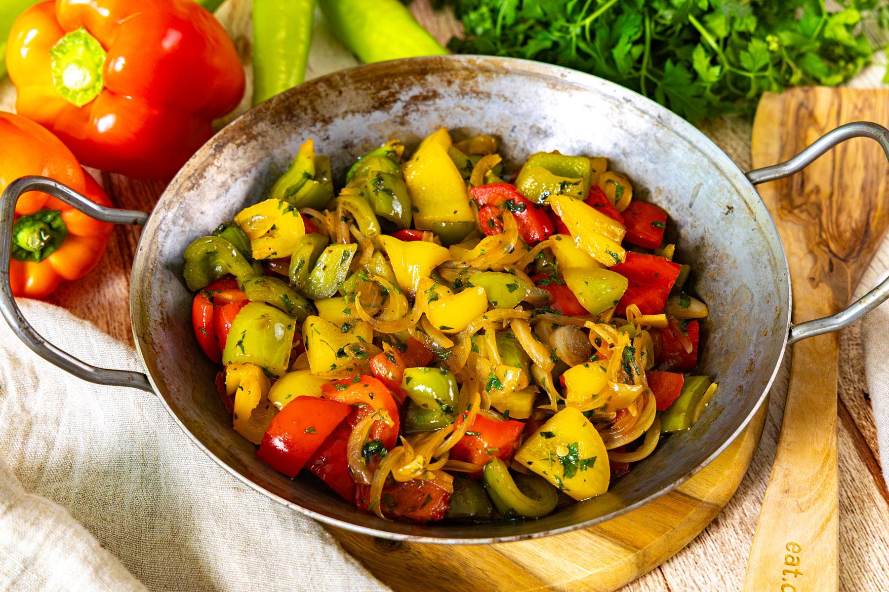 Gemüsepfannen-Rezepte: schnell, bunt & gesund genießen