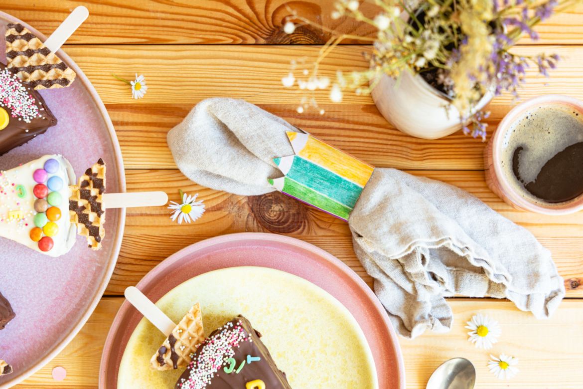 Stifte-Serviettenringe zur Einschulung basteln