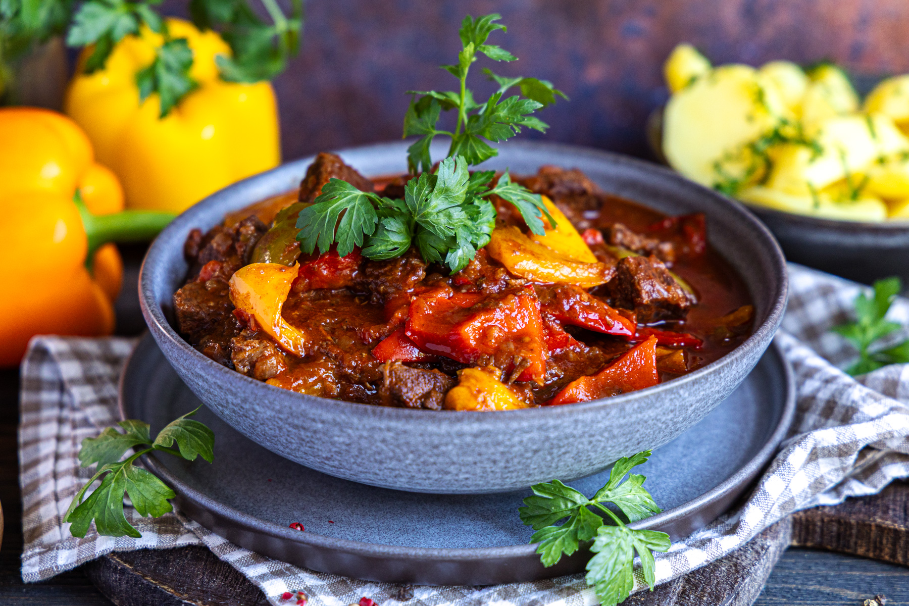 Rindergulasch: Kräftige & aromatische Gulasch-Rezepte
